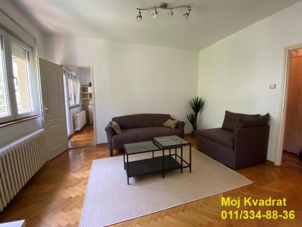 Dvoiposoban stan za izdavanje, 55m2, 600€
