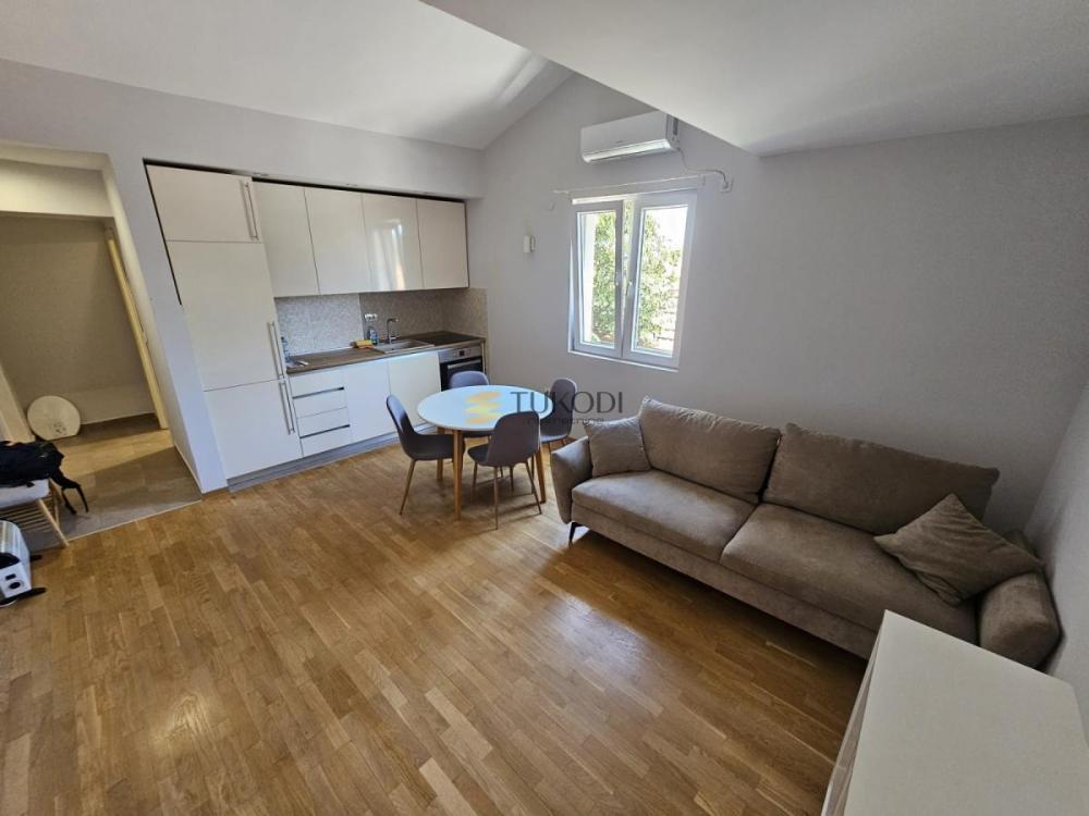 Dvosoban stan za izdavanje, 40m2, 450€
