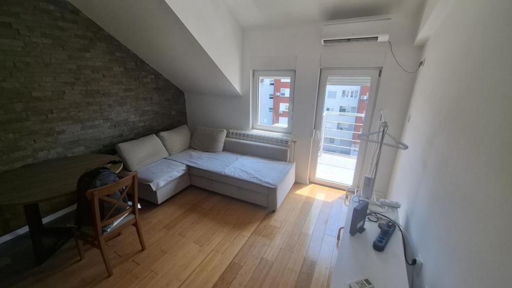 Jednoiposoban stan za izdavanje, 41m2, 400€