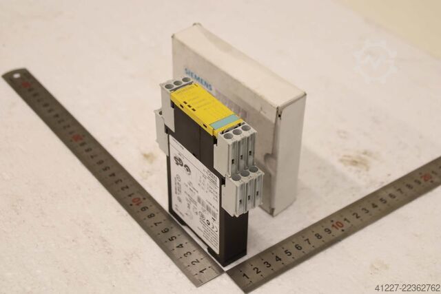 Releji
Siemens 3TK2821-1CB30
