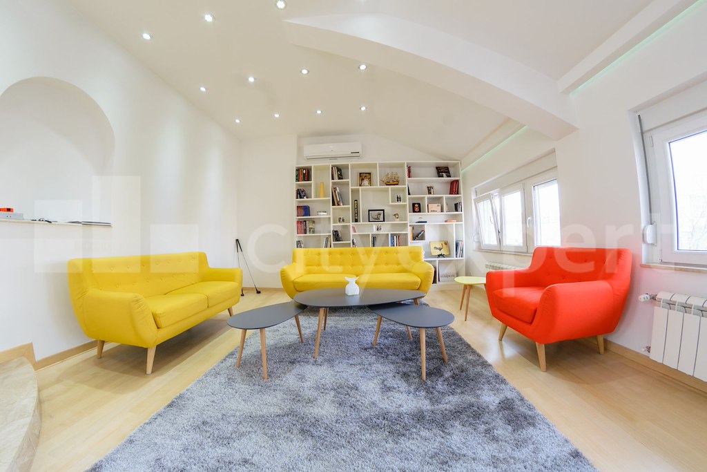 Stan za izdavanje BEZ PROVIZIJE: Troiposoban, 172m², Kneginje Ljubice, Stari grad - 1900€