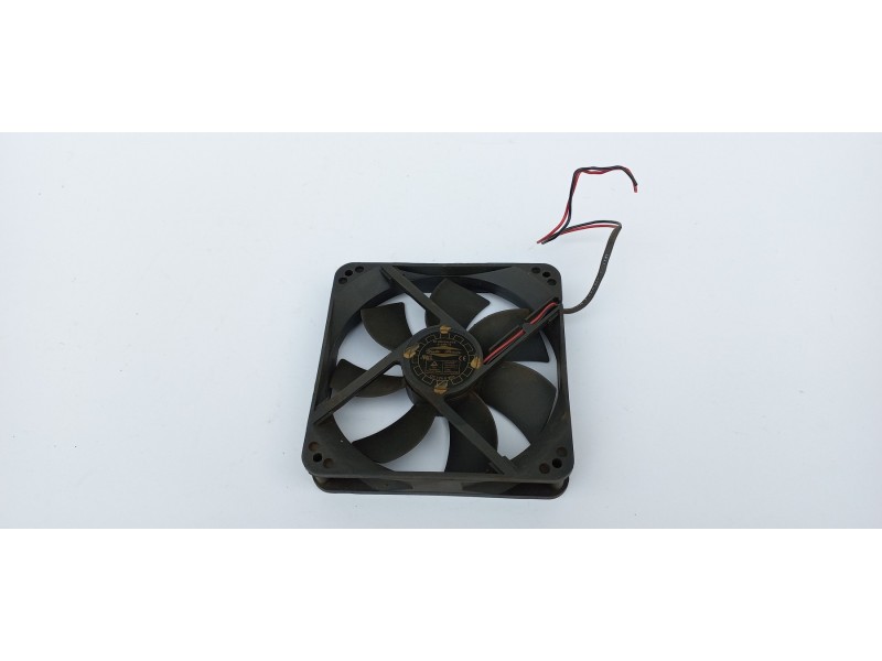 Ventilator 12 cm Yate Loon 12V 0.30A