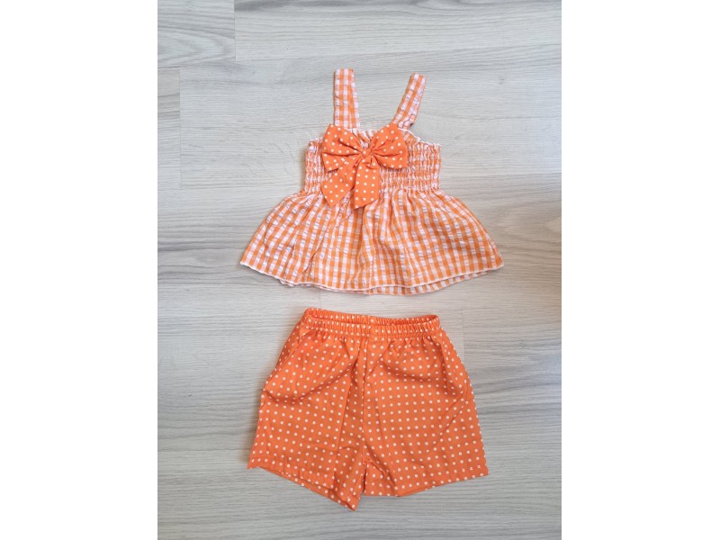 Komplet za devojcice Majica i sorc 9-12m NOVO