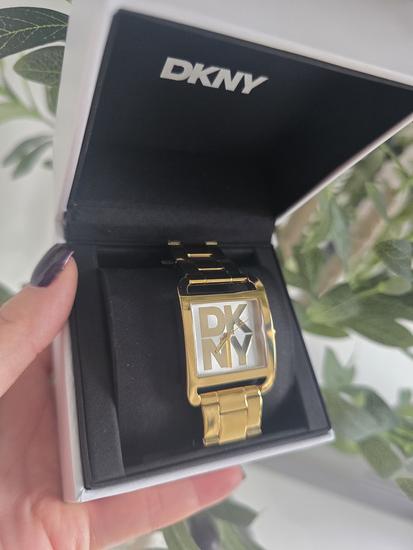 *** DKNY ŽENSKI SAT ***