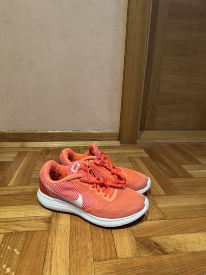 Nike zenske patike