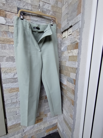 Rezz. ZARA duboke mint pantalone XL