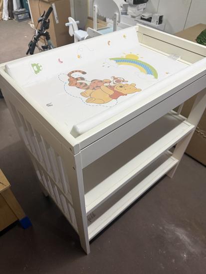 Ikea presvlacionica za bebe