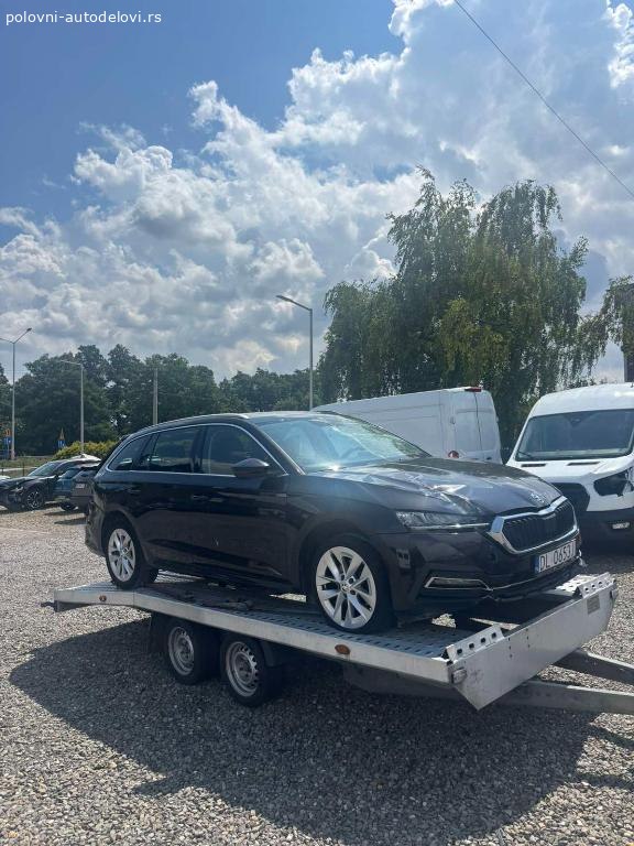 OCTTAVIA A8 VESANJE I TRAP