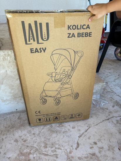 Nova kisobran kolica u kutiji