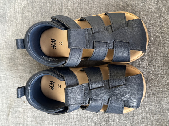 H&M potpuno NOVE sandale za bebe dečake