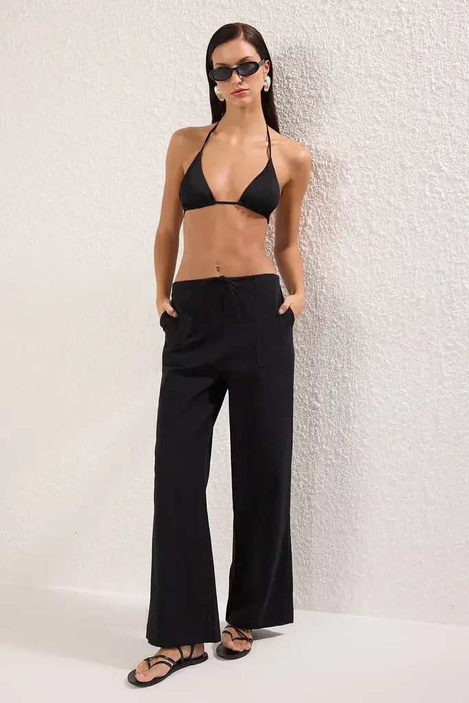 Trendyol Milla Ženske pantalone Tbess25Pl00005, Crne