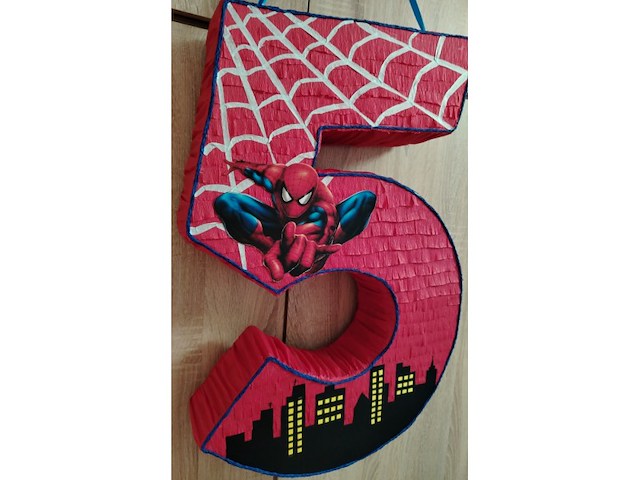 Broj 5,Spiderman, PINJATA
