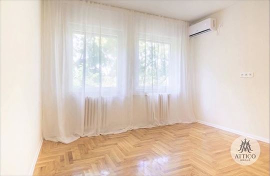 Jednosoban renoviran stan na prodaju na Novoj Dete