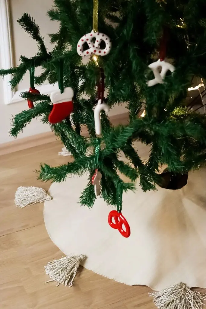 Aberto Design Ukras za postolje jelkeBSY413, Bež