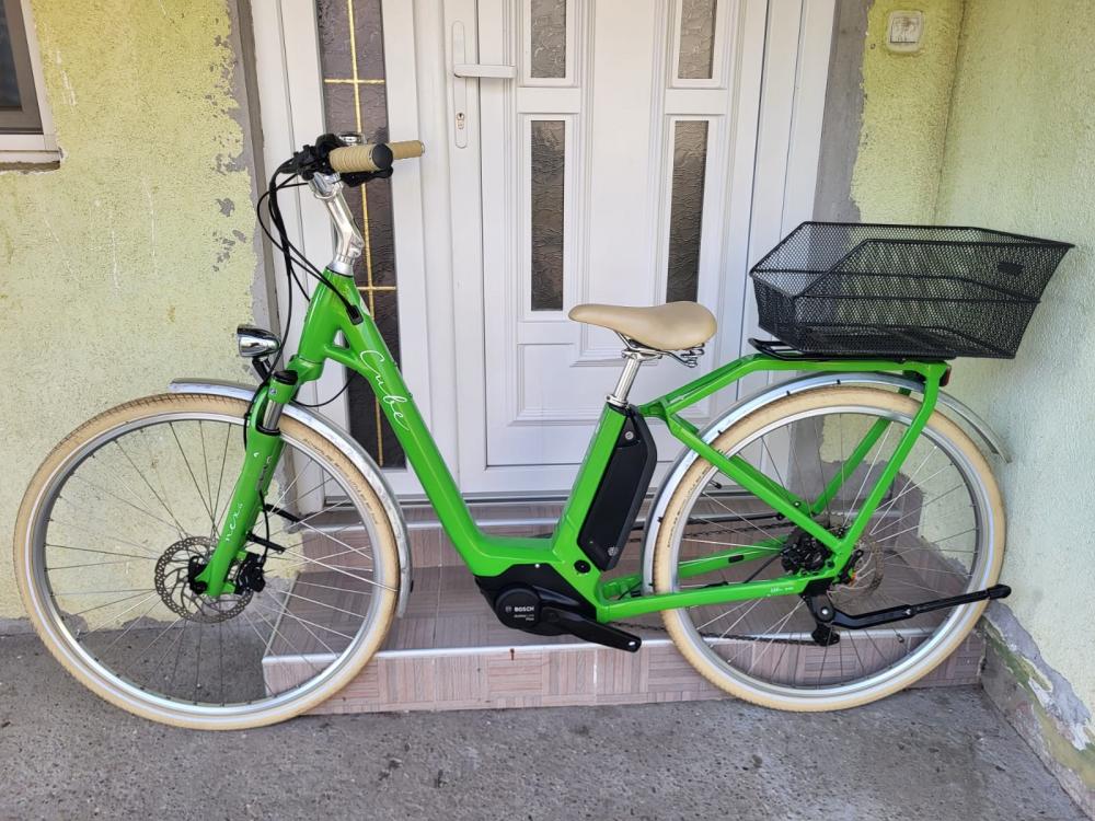 Cube ella ride