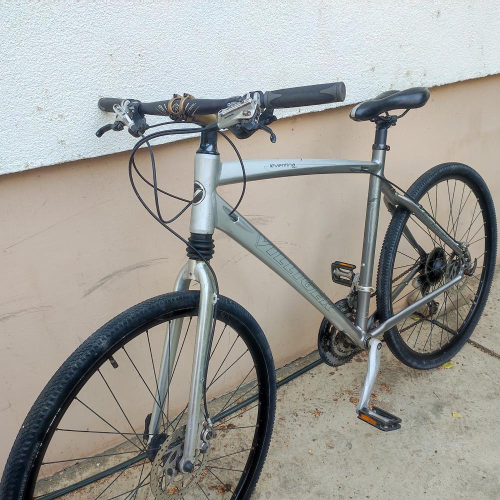 Villiger Leventina alu XXL, 28", 3x9,XT hidraulika