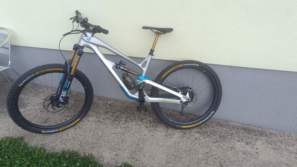 Yt jeffsy cf pro race 2019