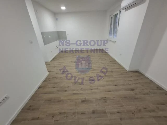Garsonjera na Klisi