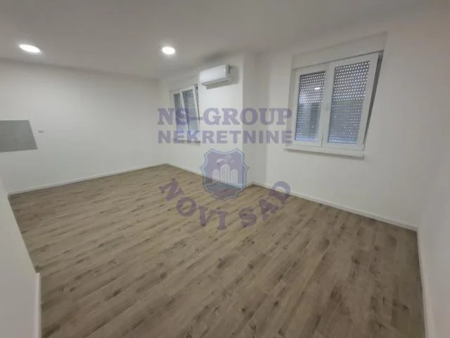 Garsonjera na Klisi!