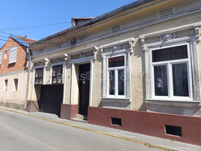 Prodaja kuće Zemun centar 160m2