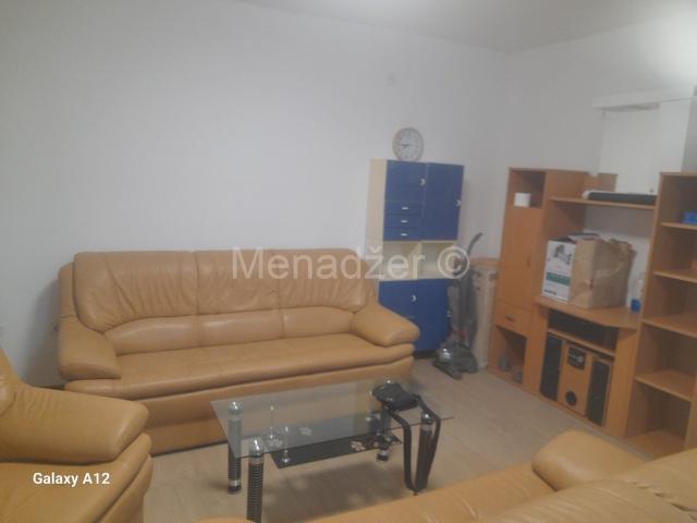 Jakovo, plac 7 ari, kuća 102m2 renovirano, uknjiženo
