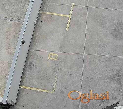 Parking mesto u dvoristu (Djordja Rajkovica 23)