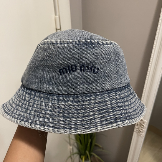 Miu miu bucket hat