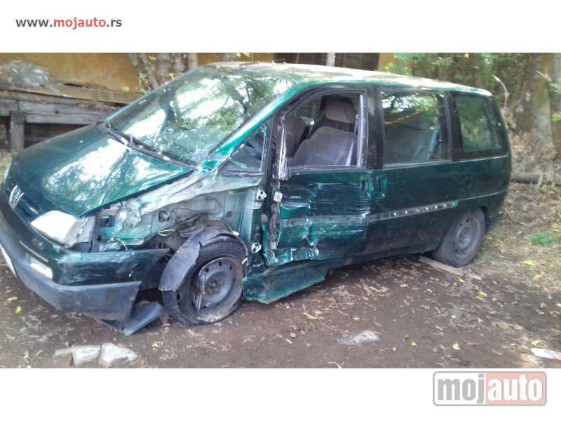 Peugeot 806