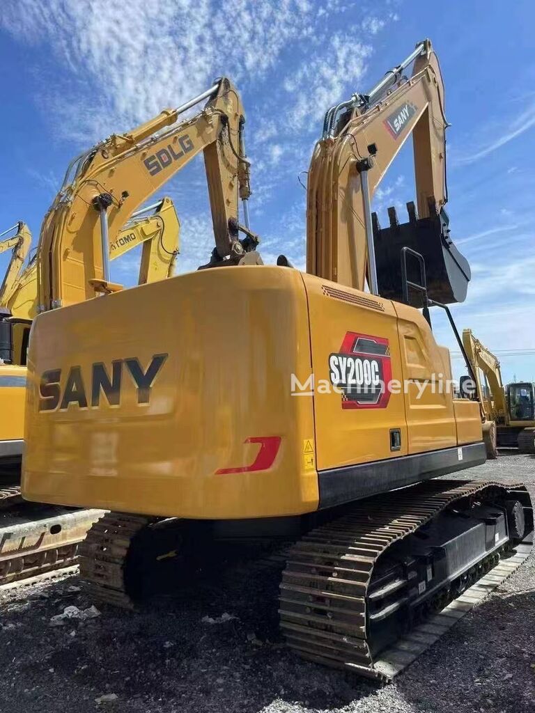 Novi Sany SY200C bager guseničar