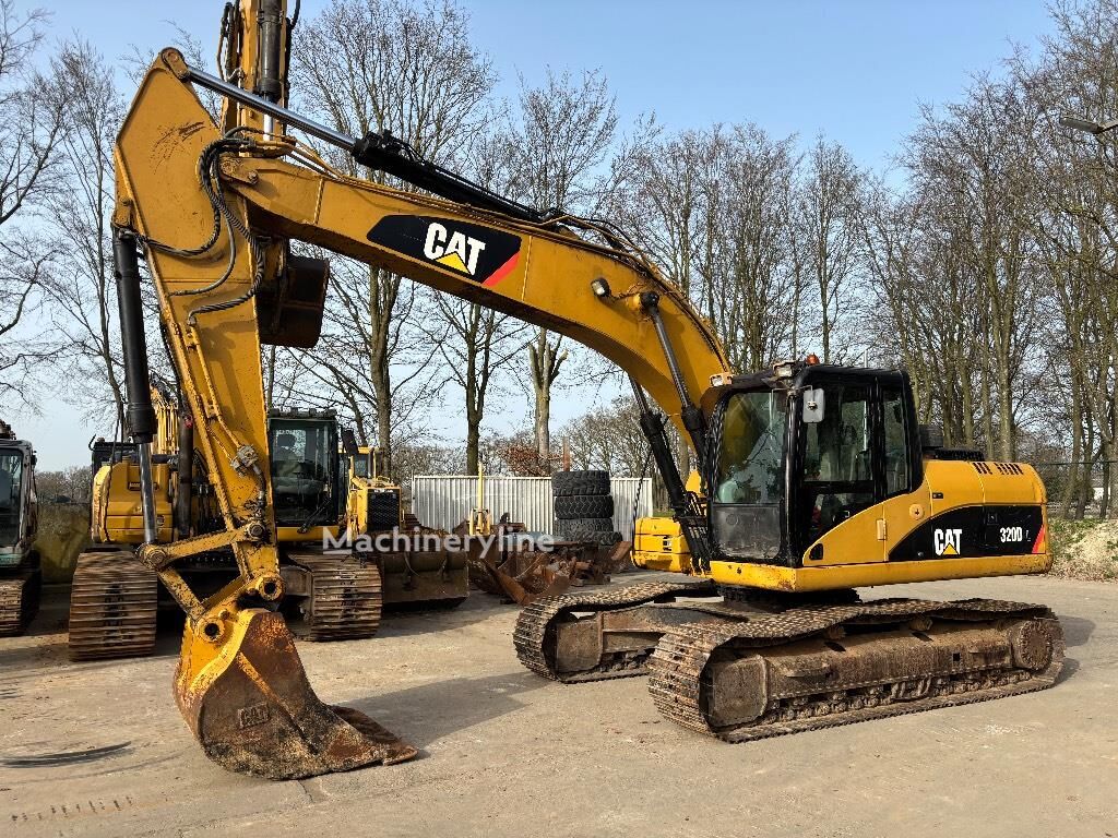 Caterpillar 320 D L bager guseničar