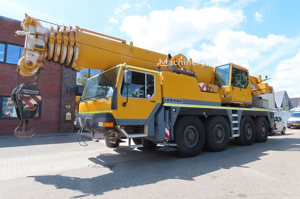 Liebherr LTM 1080-1 autodizalica