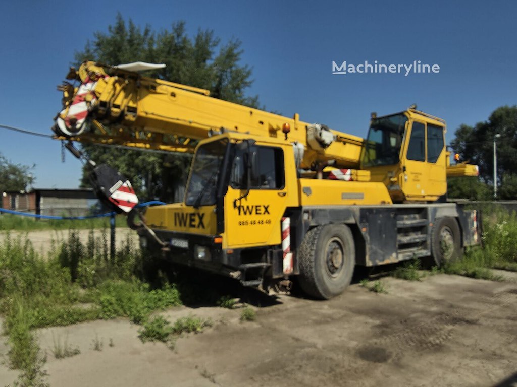Liebherr LTM 1030 dizalica za sve terene