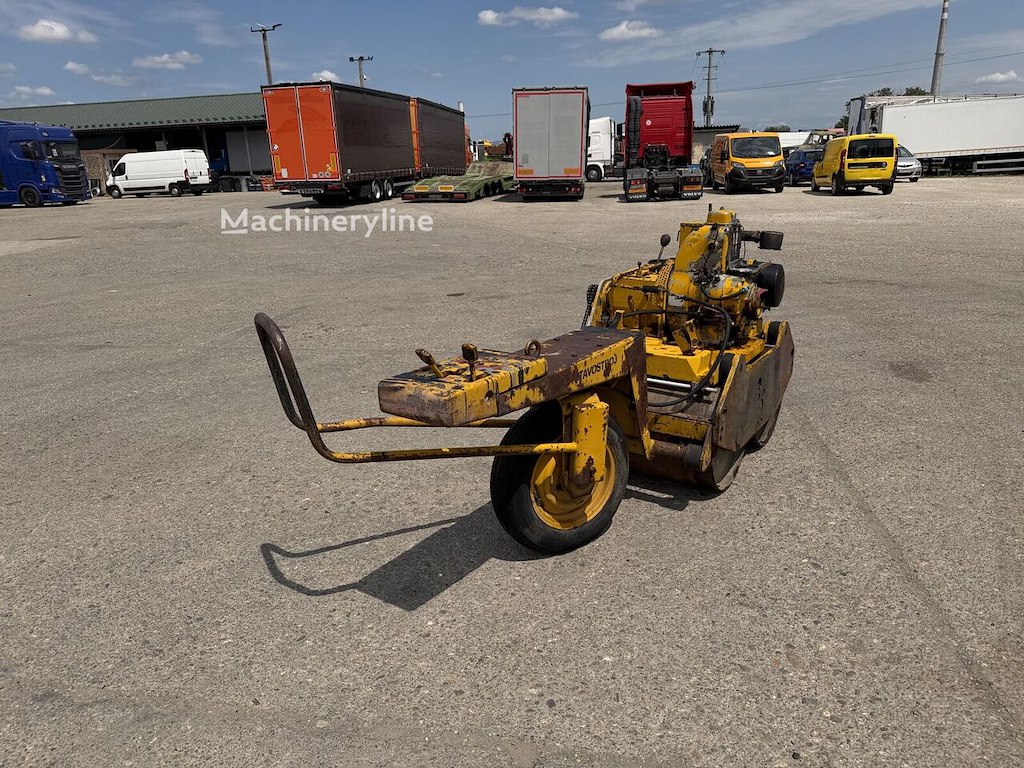 STROJEXPORT MVM 3403 VIN 836 vučeni valjak