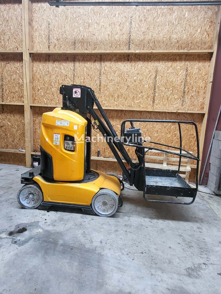 Manitou 100 VJR jarbolna penjajuća platforma