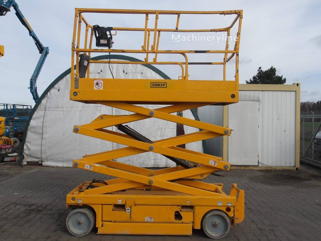 Haulotte Compact 8 makazasta platforma