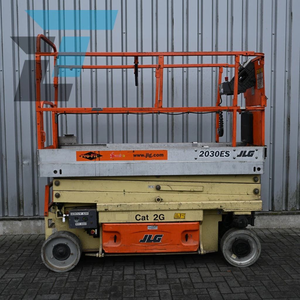 JLG 2030ES makazasta platforma