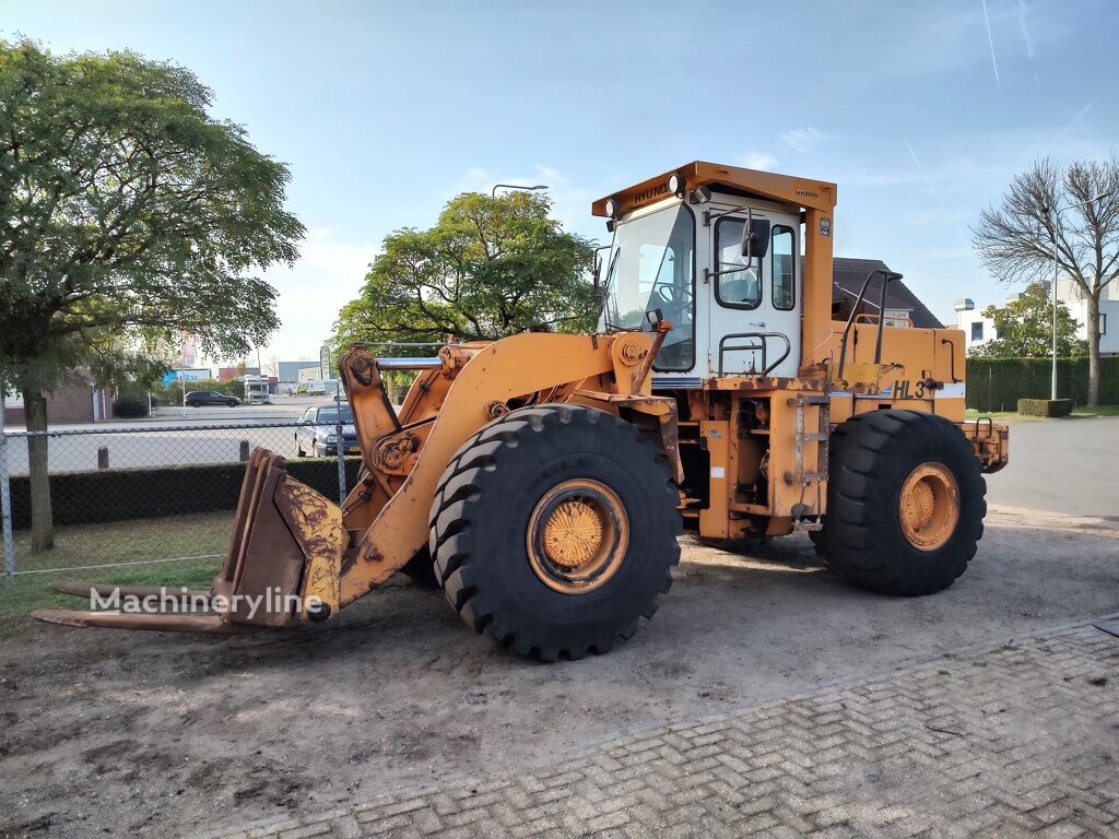 Hyundai HL35 prednji utovarivač