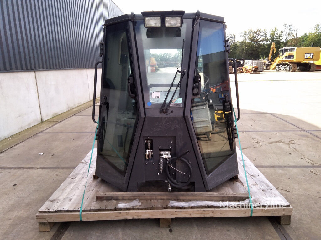 Case 87388637 - 87388630 kabina za Case D180 1850K buldožera