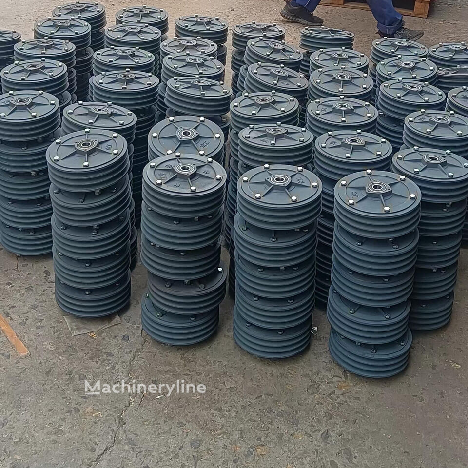 Qingdao Promising 220mm 3 Rib Clutch Assembly for FLAND FL45 Wheel Loader kvačilo za FLAND Wheel Loader, TRANER Wheel Loader, FLAND FL45 Wheel Loader, TRANER TR45 Wheel Loader, FLAND FL45 Wheel Lo...