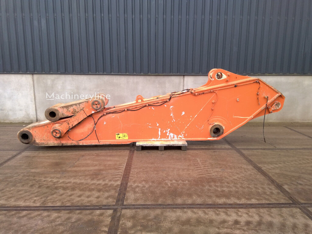 Hitachi 9262345 - 9256929 strela bagera za ZX650LC-3 ZX670LC-5B ZX670LC-5G ZX670LCH-3 ZX670LCR-3 ZX670LCH-5B ZX670LCH-5G ZX670LCR-5G bagera