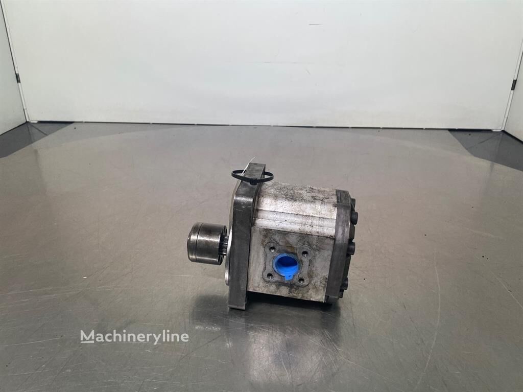 Sauer-Danfoss SNP3NN/044RN06-111.25.220.0A-Gearpump/Tandwielpomp zupčasta pumpa za građevinske mašine
