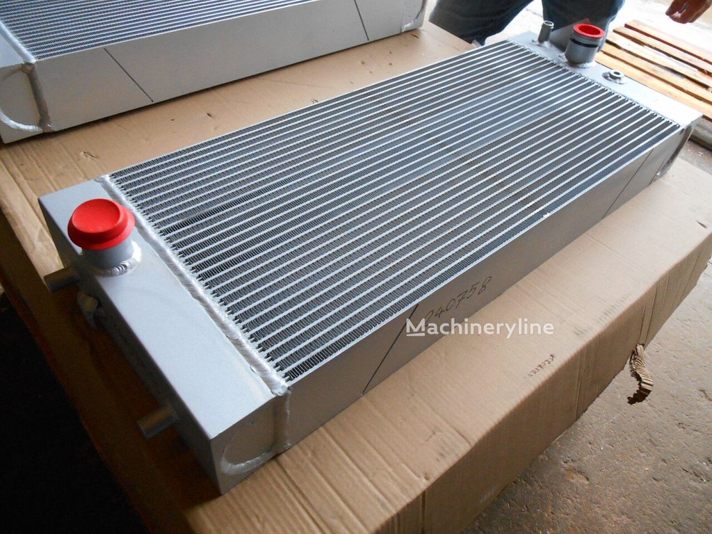 Case 84588263 - 84481439 radijator za hlađenje motora za LT 1150M građevinske mašine