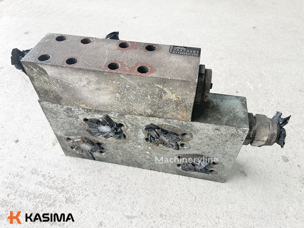 Volvo VOE14373061 135682069 HYX600E07200 hidraulični razvodnik za Volvo EW230C bagera