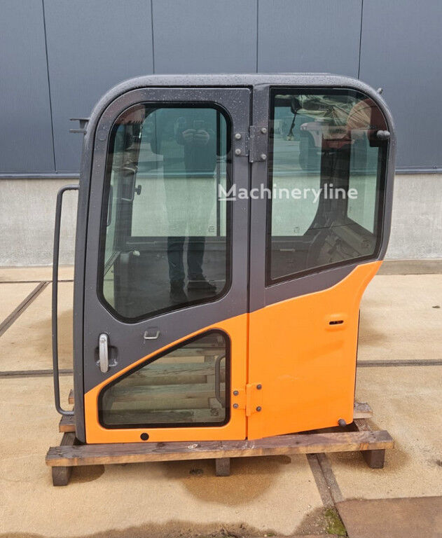 Doosan 220101-00070 - K1029788 kabina za Doosan DX60R DX80R bagera