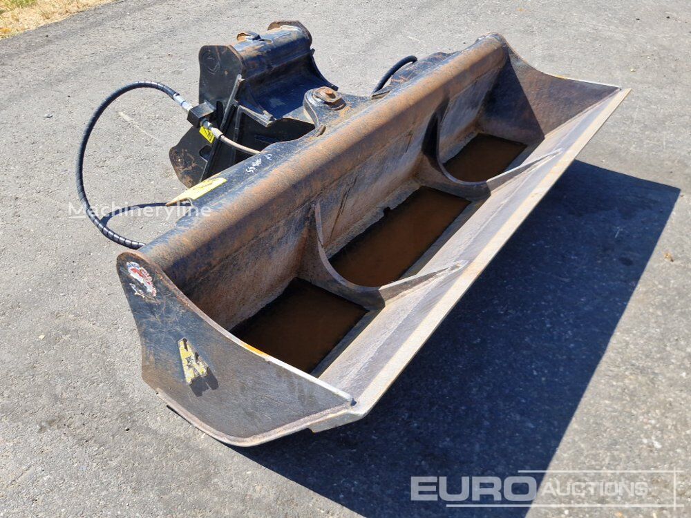 Prodaje se Arden 63" Hydraulic Tilt kašiku za gradiranje na aukciji