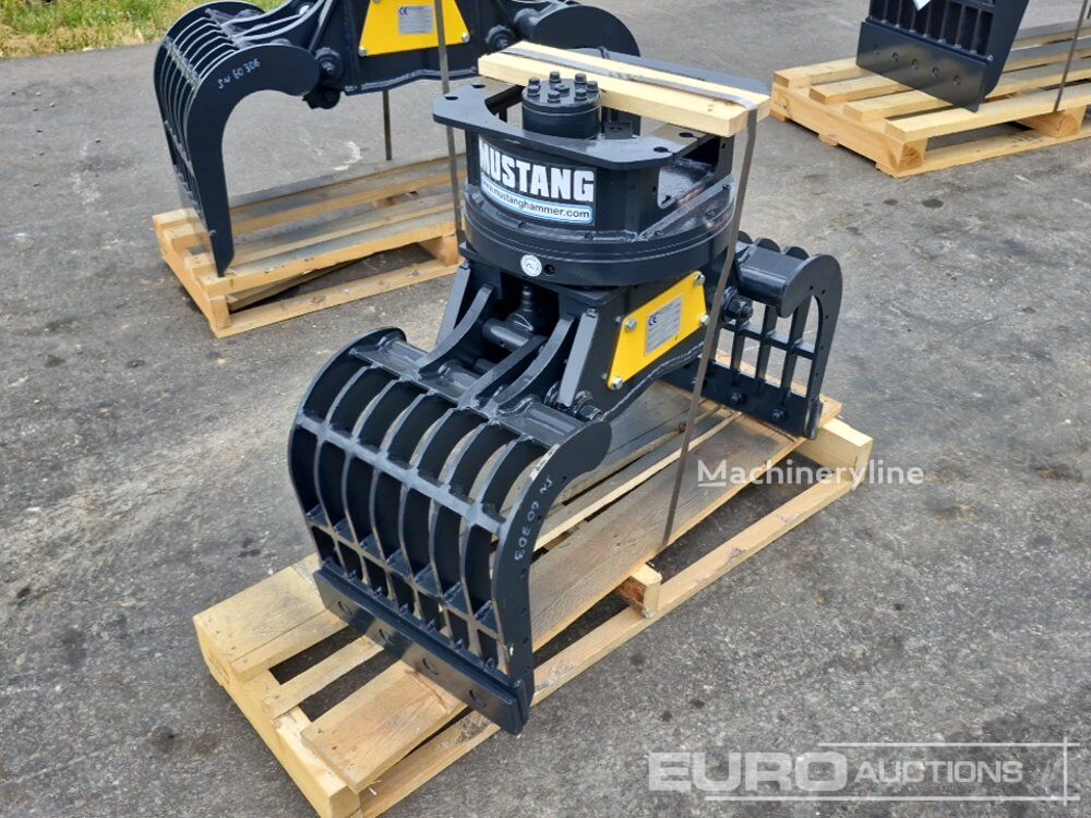Prodaje se Mustang GRP150D grajfer na aukciji