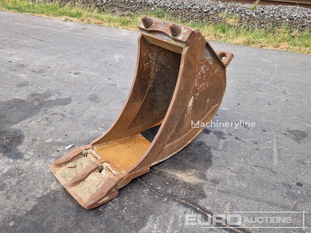 Prodaje se 18" kašiku za mini bager na aukciji