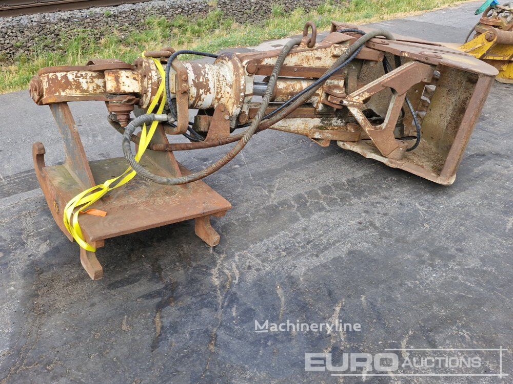 Prodaje se 27" Hydraulic Rotating Clamshell Bucket grajfer na aukciji
