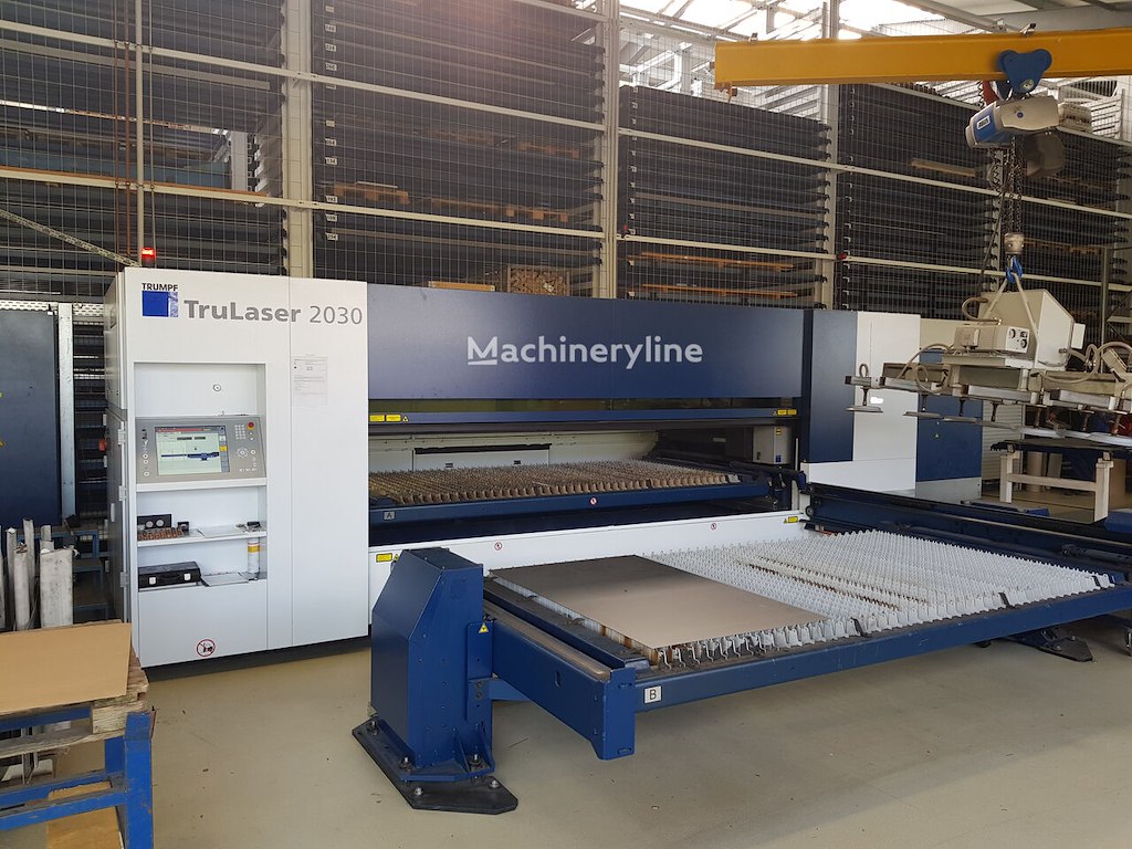 Trumpf TruLaser 2030 L82 fiber 4kW laserska mašina sa vlaknima