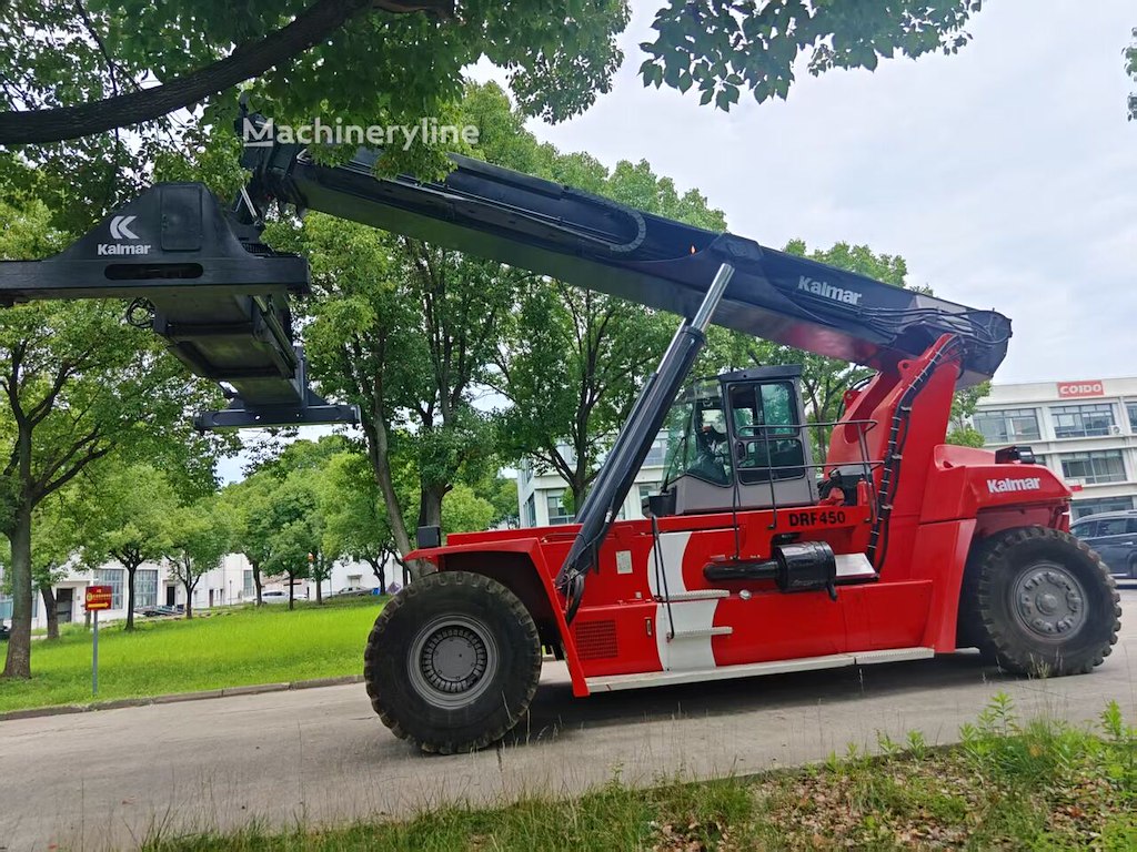 Kalmar DRF450 dalekosežni slagač